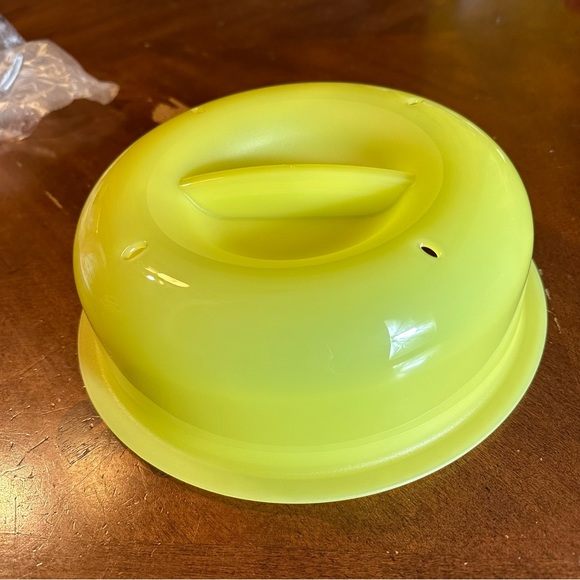 Tupperware | Kitchen | Tupperware Microwave Cover | Poshmark